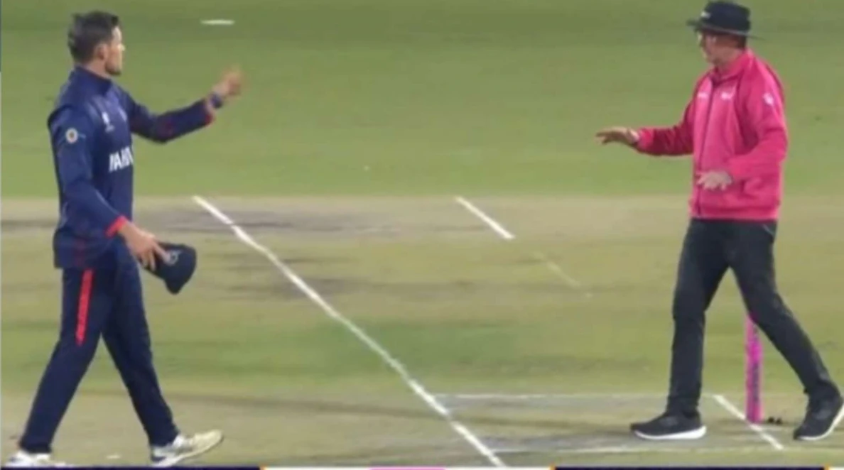 IND vs NAM: Gerhard Erasmus Engaged in Heated Exchange with Rod Tucker ...