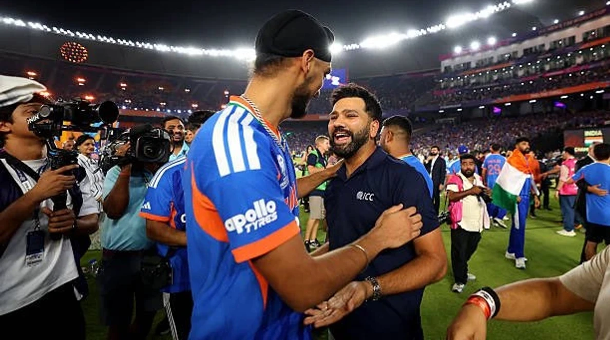 Watch: Arshdeep Singh Begs Rohit Sharma for Instagram Reel After T20 ...